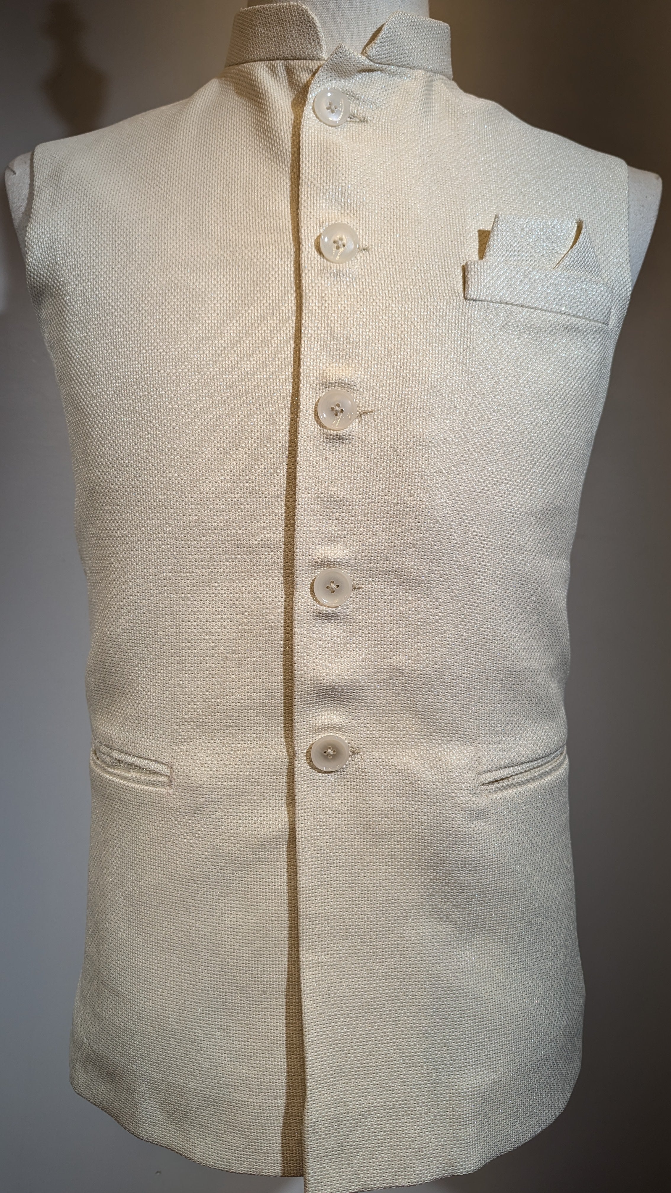 Cream Traditional Vest – Milnah